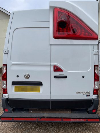 Reversing Cameras UK Ltd > Renault Master Reversing Camera Kits ...